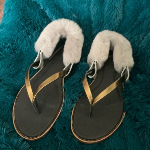 UGG | Shoes | Fluff It Real Sheepskin Seal Gray Sel Patent Leather ...